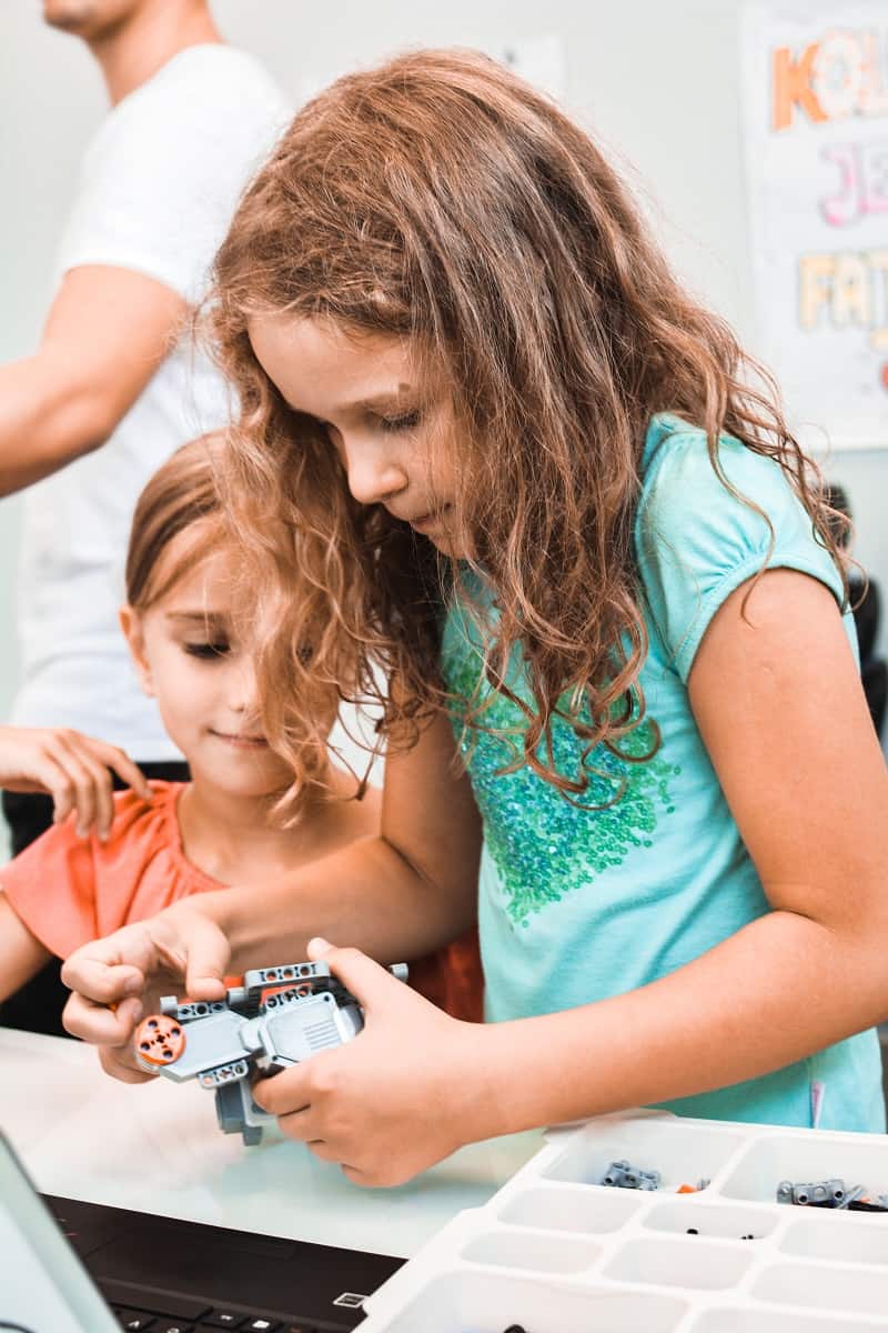 Lego Robotyka - Nad Przystanią - Klubokawiarnia edukacyjna